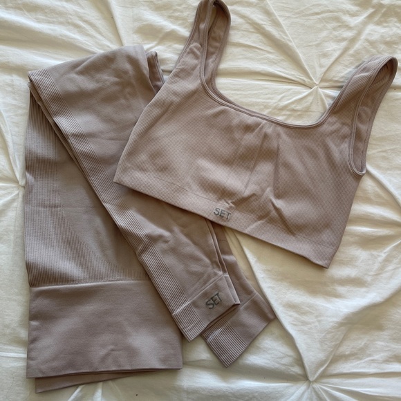 SET Active | Pants & Jumpsuits | Set Active Sugar Sculptflex Set | Poshmark